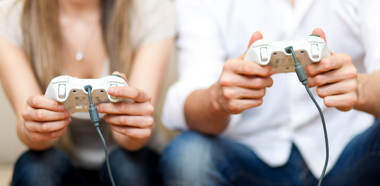 5 Career Paths That Pay You to Play Games | The Muse | The Muse