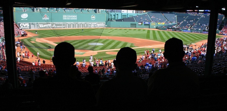 How to Hang at Sporting Events (When You're Not Into Sports) | The Muse ...