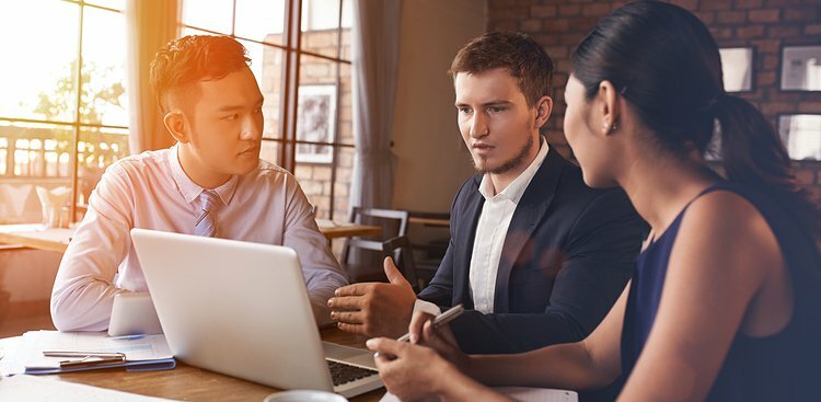 7 Bad Habits That Cause Your Co-workers to Give You Side Eye | The Muse ...