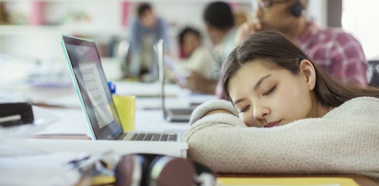 Power Naps Really Do Work, So Why Don't We Embrace Them at the Office ...