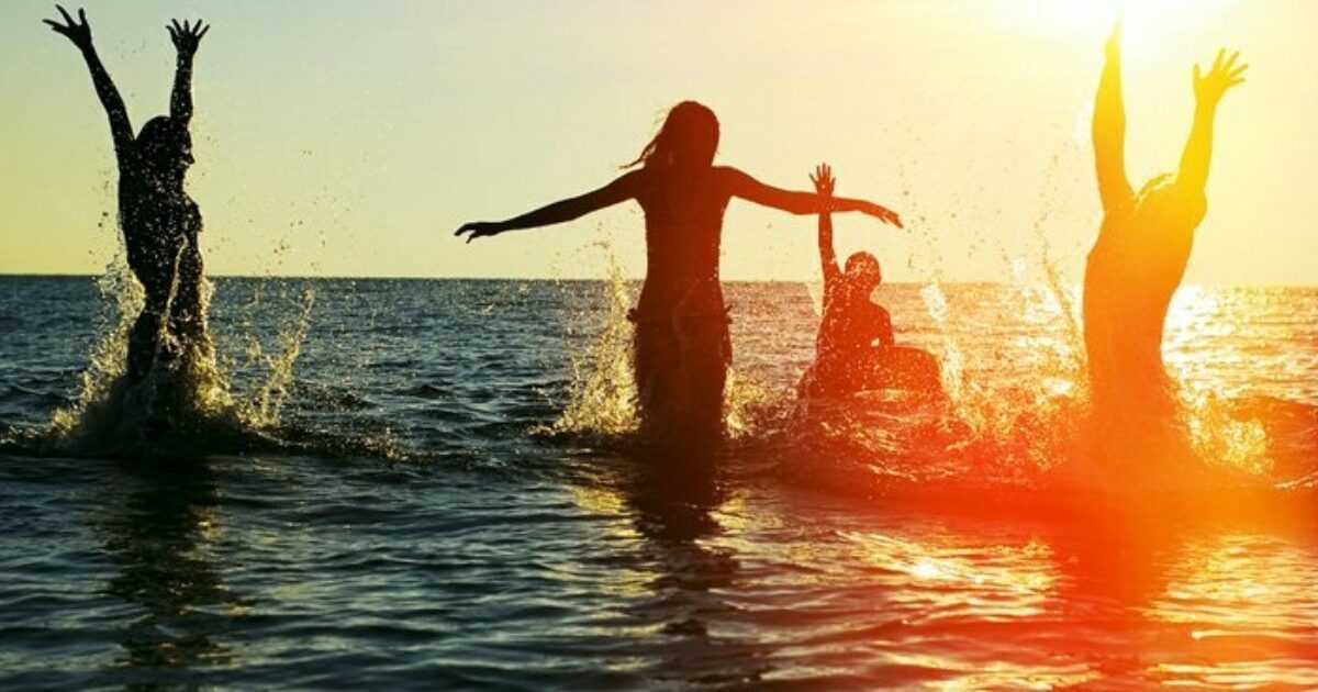 3 Ways to Feel Like You're on Vacation—Every Day | The Muse
