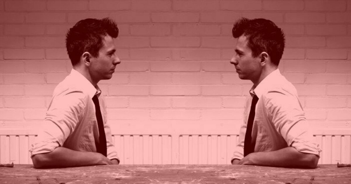 The Right Way to Confront a Boss | The Muse