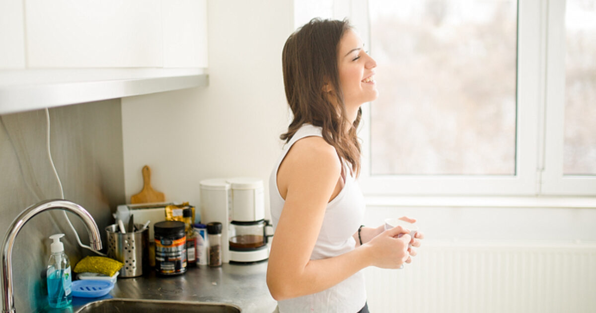 11 Smarter Ways to Survive Mondays in the Office | The Muse