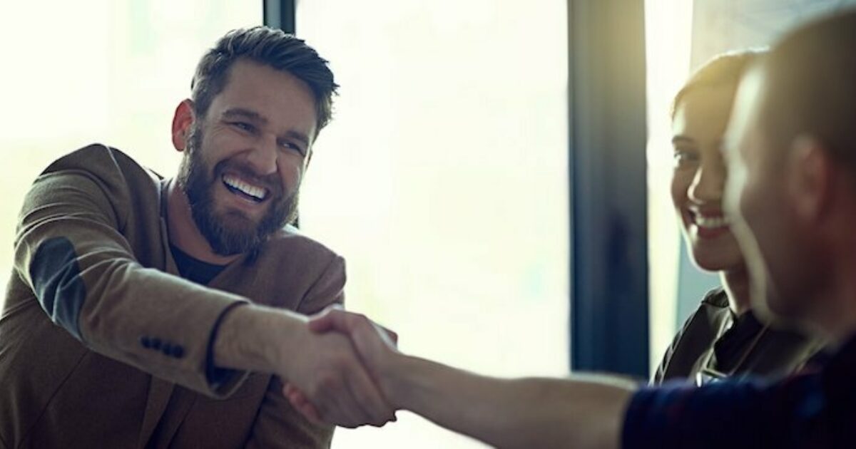 How to Introduce Yourself and What You Do Better | The Muse