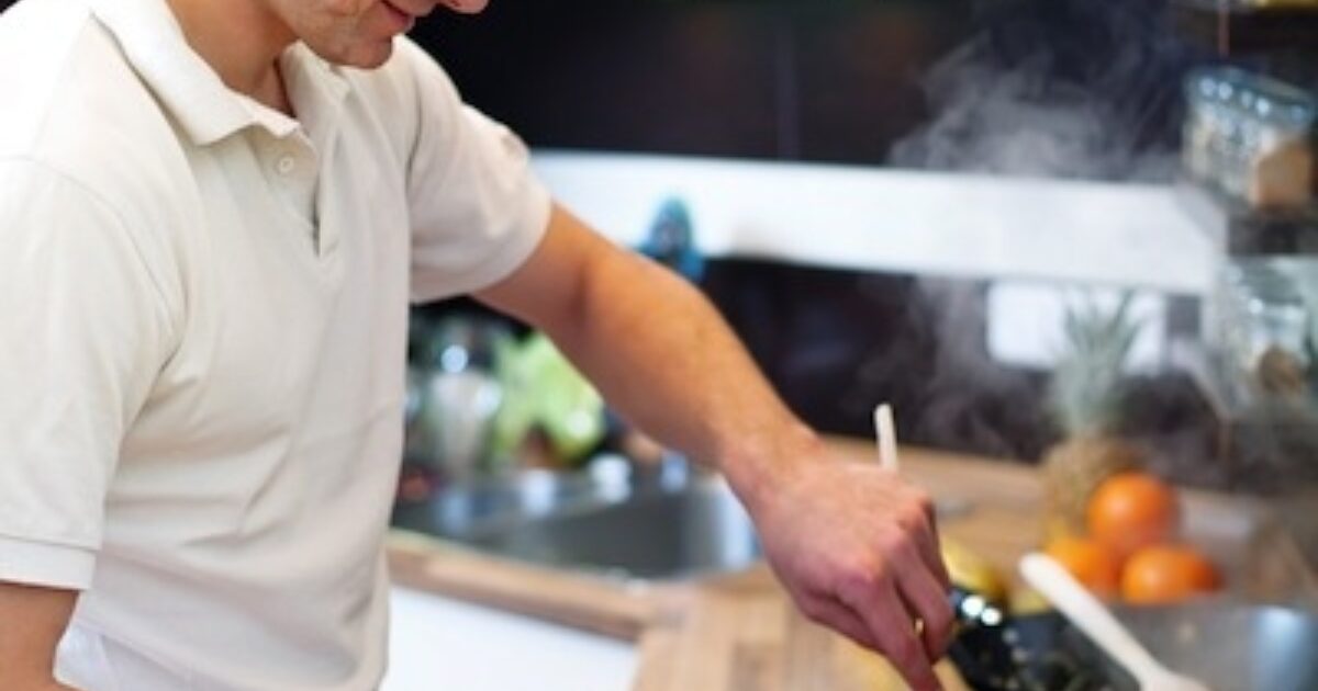 Boss Coming for Dinner? 5 (Easy!) Recipes That Impress | The Muse