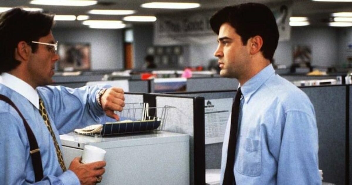 The 14 Stages of Getting Through Friday | The Muse