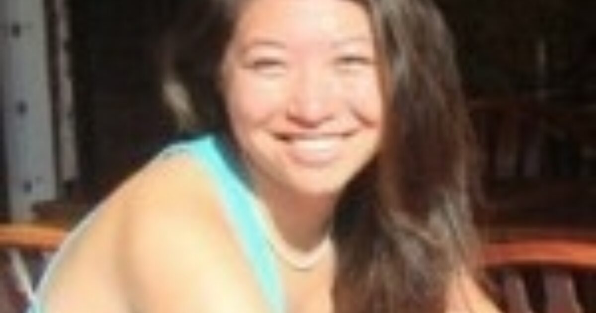 Pan Pan Fan | The Muse